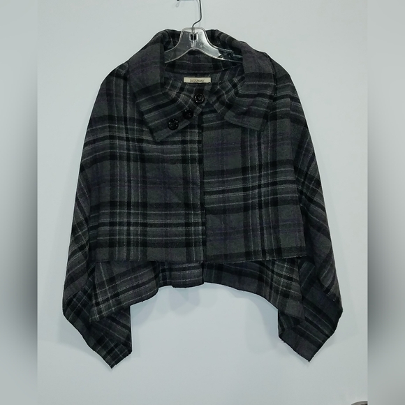 Terra Nomad | Jackets & Coats | Terra Nomad Black Gray Plaid Cropped ...